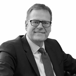 Our Board and Executive Committee – Santander Consumer Finance